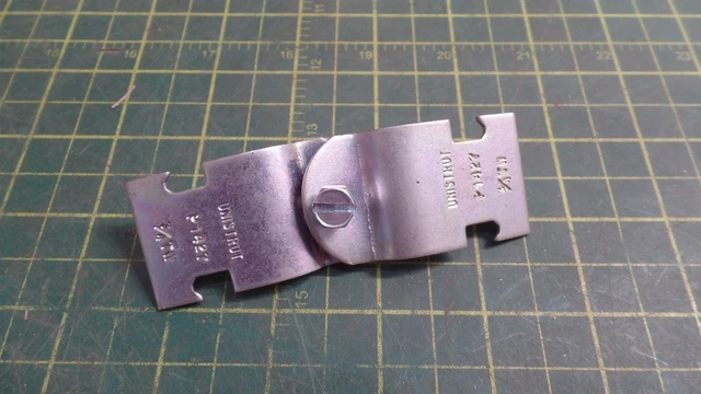 VÉRITABLE UNISTRUT P1427 1.9cm Minces Conduite Tuyau Serrage, P 1427, N ...