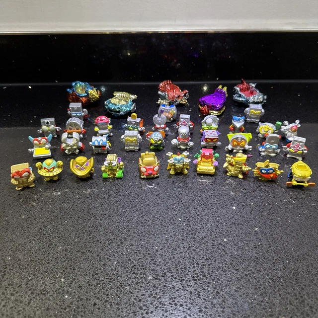 SUPER RARE SUPERZINGS / Superthings gold & silver bundle of figures ...