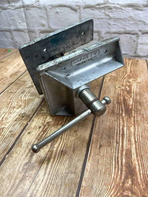 VINTAGE STANLEY NO.80-702 5" Woodworking Vise Table Mount Corner ...
