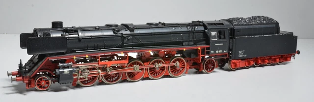 VERMUTLICH LILIPUT DAMPFLOK mit Tender BR 45 001 der DB / neuwertig EUR ... VERMUTLICH LILIPUT DAMPFLOK mit Tender BR 45 001 der DB / neuwertig EUR ...