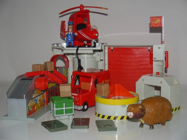 POSTMAN PAT BUNDLE Deluxe Sorting Office Conveyor Belt X-Ray Van ...