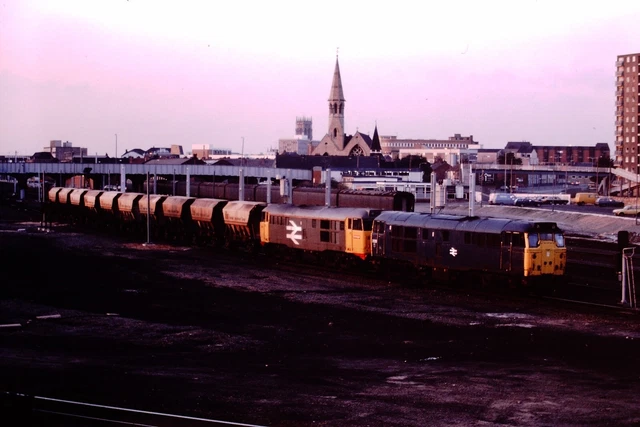 1980S BRITISH RAIL BR Diesel Electric Loco Class 37 Railway Slide 704 £ ...