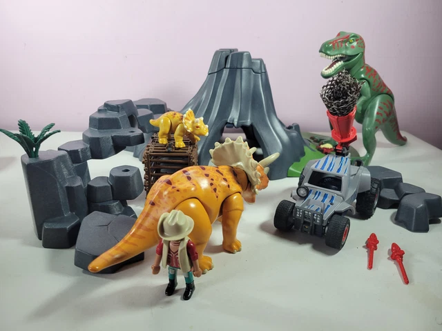 PLAYMOBIL DINO VOLCANO Eruption With Dinosaurs T Rex Triceratops £25.00 ...