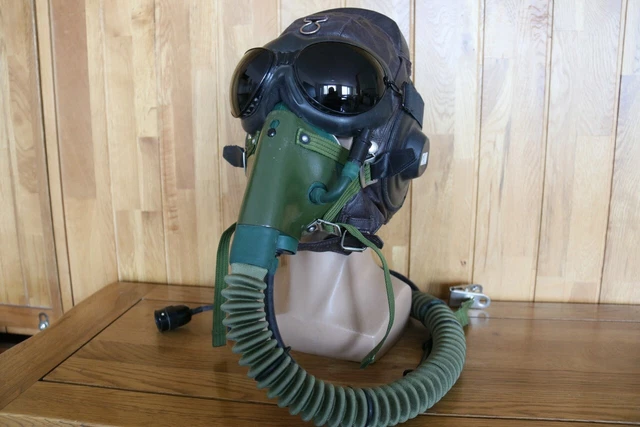 ORIGINAL MILITARIA MIG Pilot Flying Helmet,Goggles,Oxygen Mask Ym-6505 ...