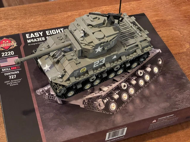 BRICKMANIA EASY EIGHT M4A3E8 Sherman WWII Lego Tank Perfect Condition £ ...