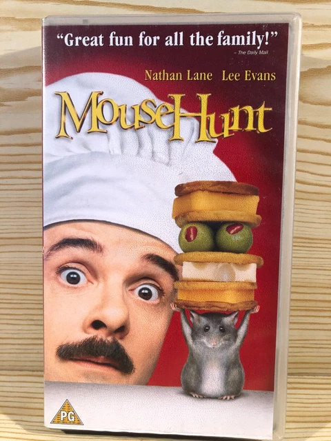 MOUSE HUNT VHS Video Tape Retro Clamshell Boxed Christopher Lloyd ...