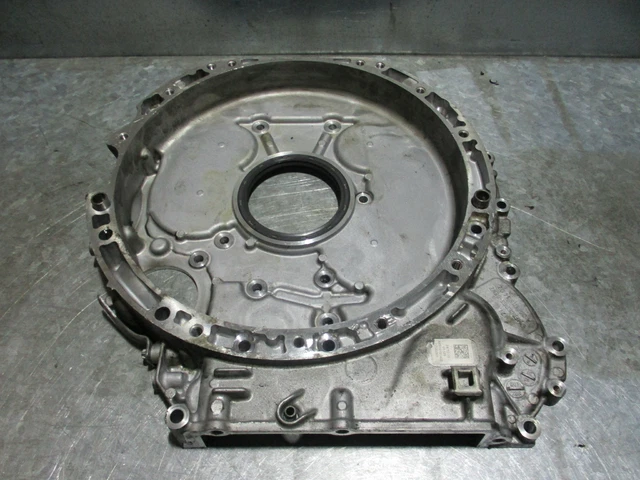 MERCEDES SPRINER C E 2.1 16V Diesel Om651 Timing Chain Cover 2010 ...