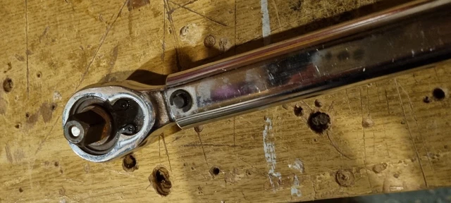 POWERFIX TORQUE WRENCH 8096016 28-210 nM 1/2" Drive +/- 4% Ratchet ...