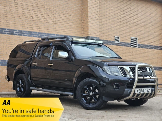 2015 NISSAN NAVARA Double Cab Pick Up Tekna 2.5dCi 190 4WD PICK UP ...