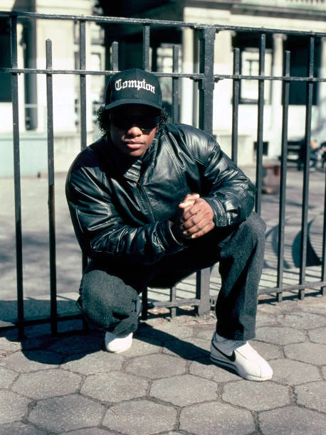 RAPPER EAZY-E APPEARS in a portrait taken in Union Square on Marc - Old ...