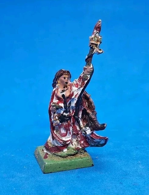 WARHAMMER BRETONNIAN DAMSEL Lady of the Lake Metal Games Workshop OOP ...