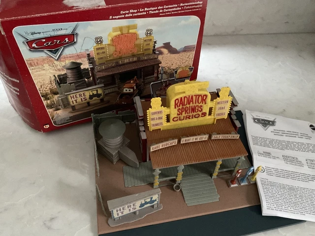 MATTEL DISNEY PIXAR Cars Radiator Springs Curio Shop playset £5.45 ...