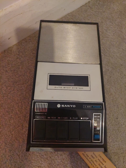 SANYO VINTAGE CASSETTE Tape Recorder Model: M2517 £14.99 - PicClick UK