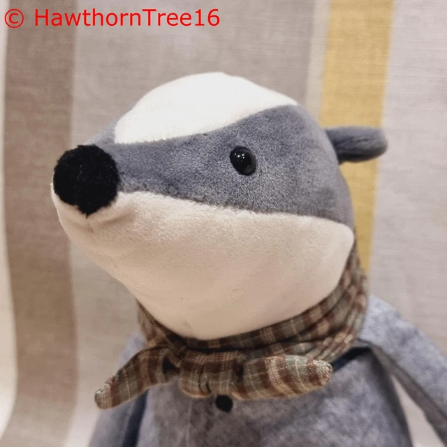 JELLYCAT RIVERSIDE RAMBLER Badger Soft Toy Plush BNWT NEW D352 £64.99 ...
