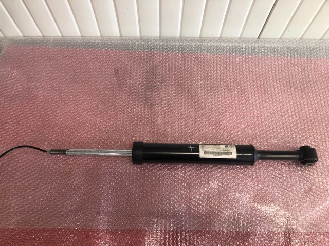 MASERATI QUATTROPORTE M156,REAR Shock Absorber , P/N 670105403 £375.00 ...