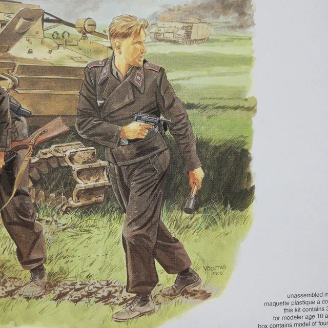 GROUND 6129 1/35 Dragon Survive German Tank Crew 4 persons Kursk 1943 ...