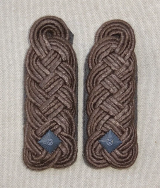 NVA SCHULTERSTÜCKE MAJOR Offizier Grenze Felddienst Uniform MfS FDU ...