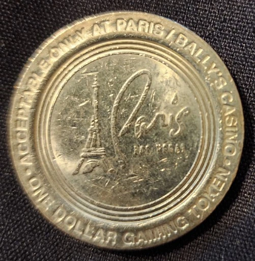 PARIS HOTEL CASINO $1 DOLLAR GAMING COIN TOKEN Las Vegas Nevada Arc de ...