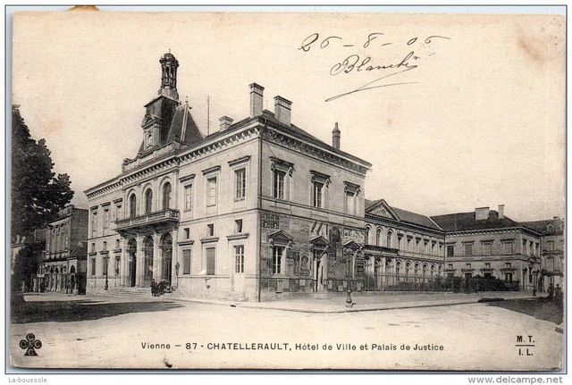 86 CHATELLERAULT --- hotel de ville et palais de justice. EUR 4,00 - PicClick FR