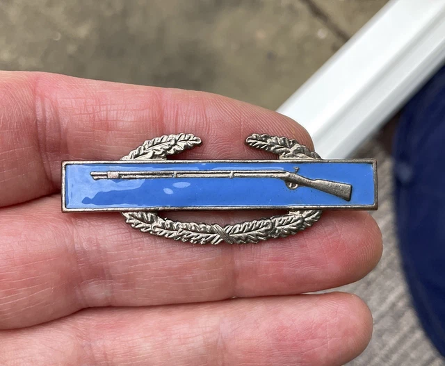 VINTAGE KOREAN/VIETNAM WAR U.S. COMBAT INFANTRY PIN BADGE MUSKET ...