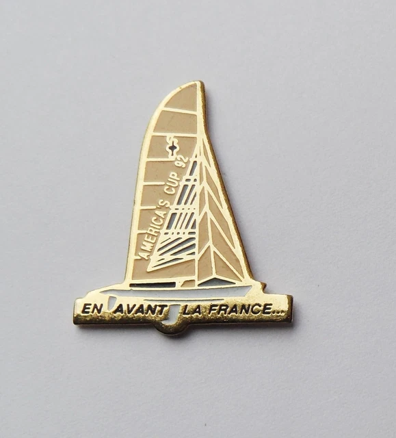 PIN'S BATEAU VOILIER America's Cup En avant la France EUR 1,00 - PicClick FR