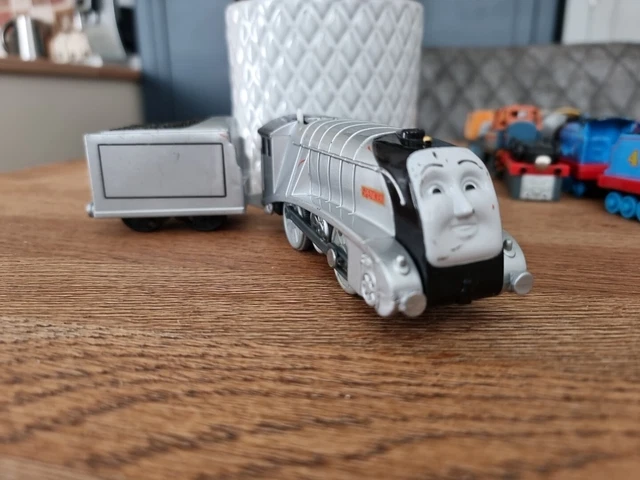 SPENCER & TENDER Train Engine Thomas Motorised Trackmaster Track 2009 £ ...