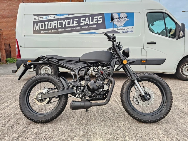 MUTT RAZORBACK 125CC Scrambler naked commuter learner legal £2,399.00 ...