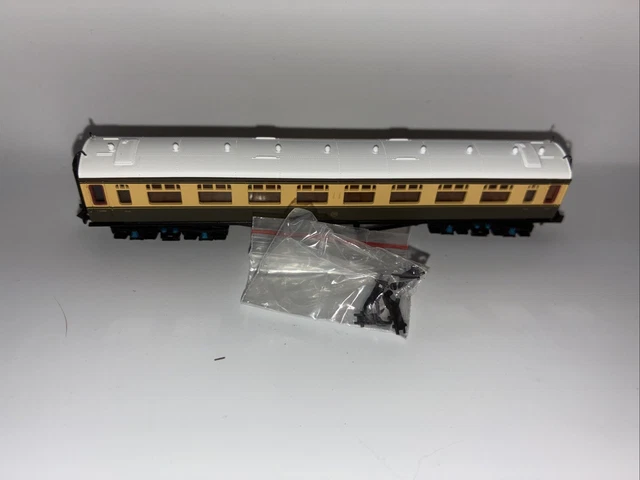 DAPOL N GAUGE 2P-000-053 Collett Coach Choc & Cream Shirtbutton ...