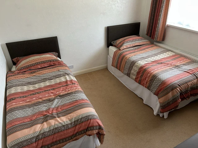 SINGLE BED WITH Mattress and Headboard £95.25 - PicClick UK