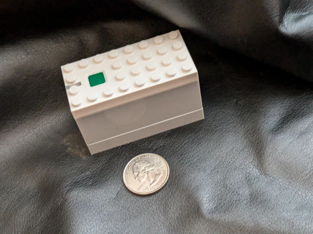 LEGO CITY POWERED Up Bluetooth Battery Box Receiver Hub Train Systems ...