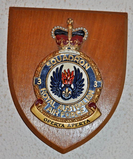 3 SQUADRON ROYAL Australian Air Force mess wall plaque shield RAAF £32. ...