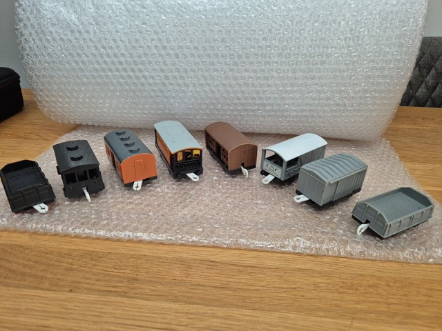 THOMAS TANK ENGINE Trackmaster Coach & Truck Carriage Bundle £17.99 ...