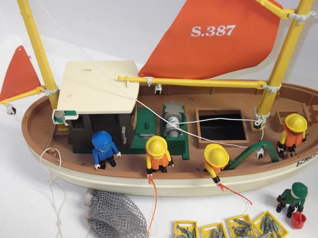 PLAYMOBIL FISCHKUTTER SUSANNE aus 3551 Figuren Zubehör Fischer Angler ...
