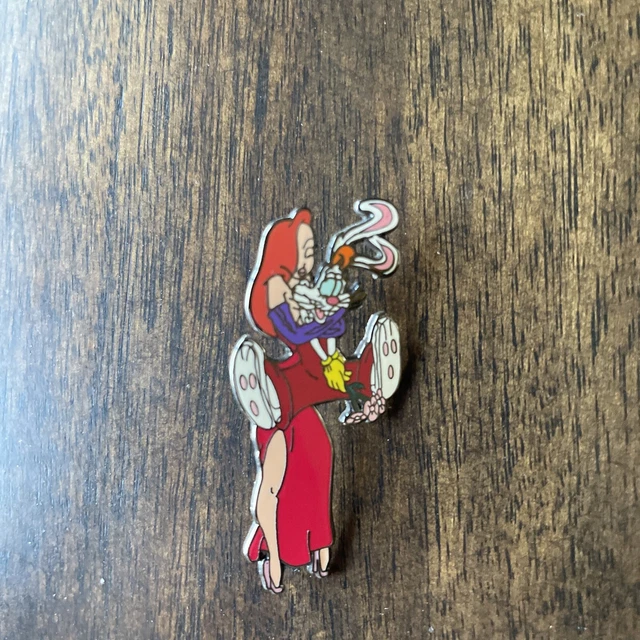 DISNEY 10TH ANNIVERSARY Who Framed Roger Rabbit Pin Jessica Hugging ...