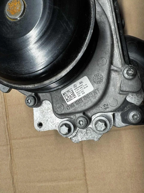 MERCEDES BENZ OM651 2.2 Water Pump A6512007701 £68.28 - PicClick UK