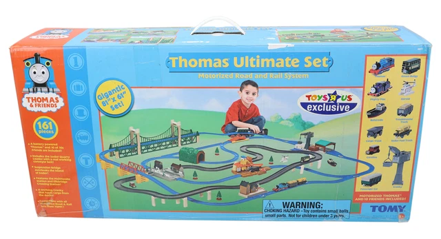 THOMAS THE TRAIN Ultimate Set Motorized Road and Rail System Friends ...