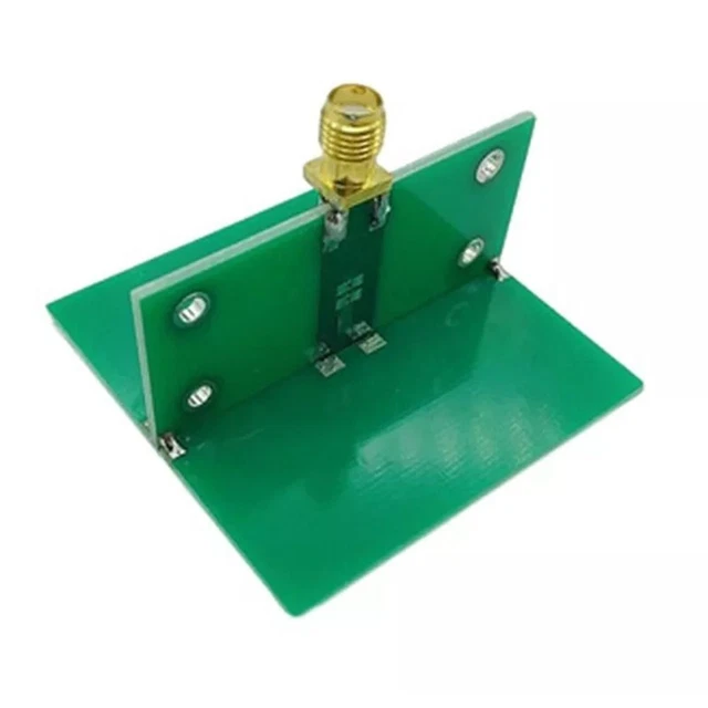 DIRECTIONAL RADIO SIGNAL Transmission Antenna for Broadband Signal ...