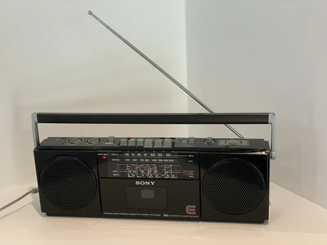 BOOMBOX POSTE RADIO cassette SONY CFS-2000L RARE Vintage Fonctionne EUR ...