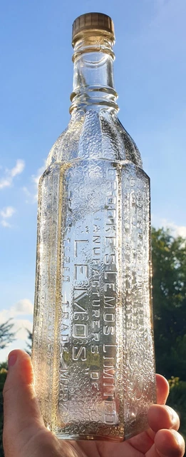 NICE 1950S 26OZ BROOKES LEMOS LIMITED + MAN RUNNING WITH CORDIAL BOTTLE ...