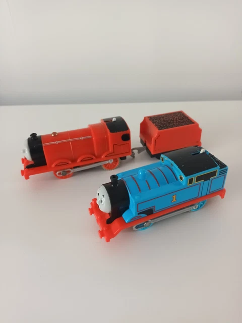 THOMAS THE TANK Engine Trackmaster Motorised Train & James 2013 Mattel ...