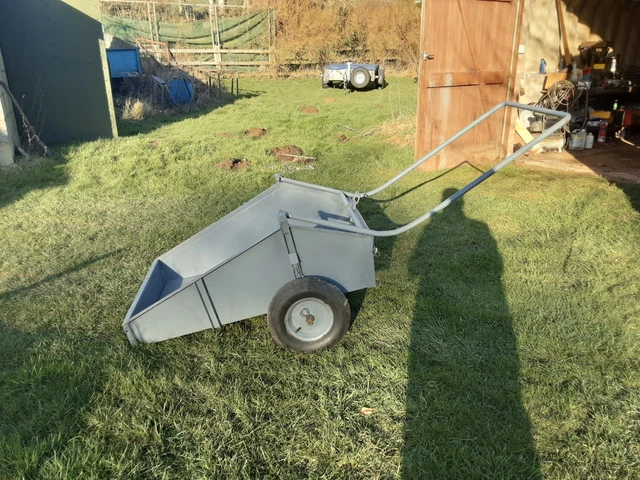 FERGUSON TRANSPORT BOX c/w Wheelbarrow Attachment £465.72 - PicClick UK