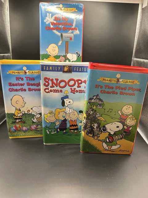 CHARLIE BROWN SNOOPY Peanuts VHS Tapes Set of 4, Vintage Holiday More £ ...