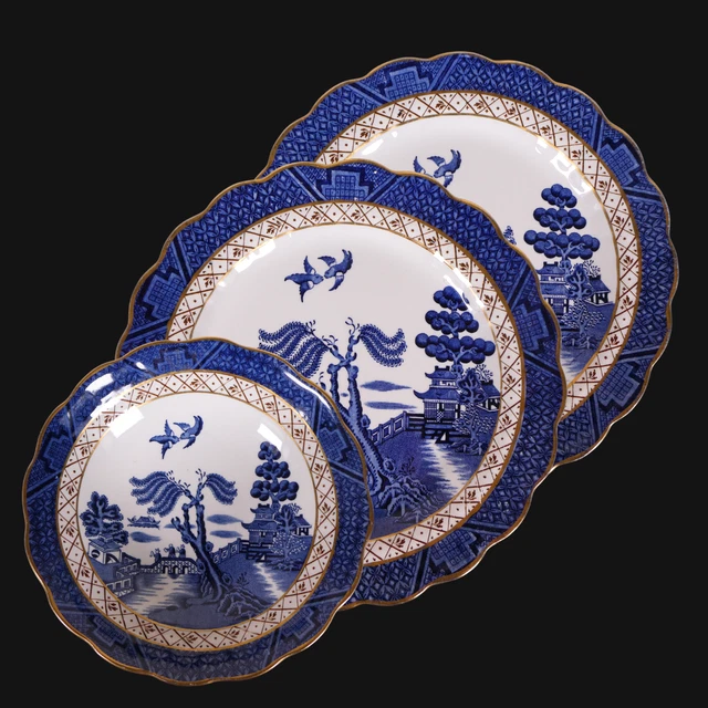 ANTIQUE BOOTHS REAL Old Willow Set, 1920s, 2 Plates & Bowl, Gilt £75.60 ...