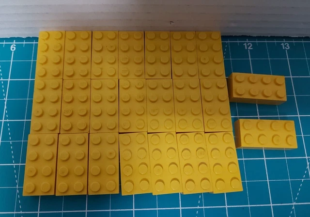 LEGO BLOCK BLOCKS Genuine 3001 2x4 Yellow - Lot of 23 Pieces $5.99 ...