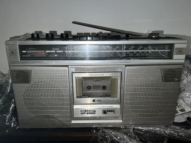 VINTAGE SHARP GF 525 ghetto blaster boombox cassette tape player GF ...
