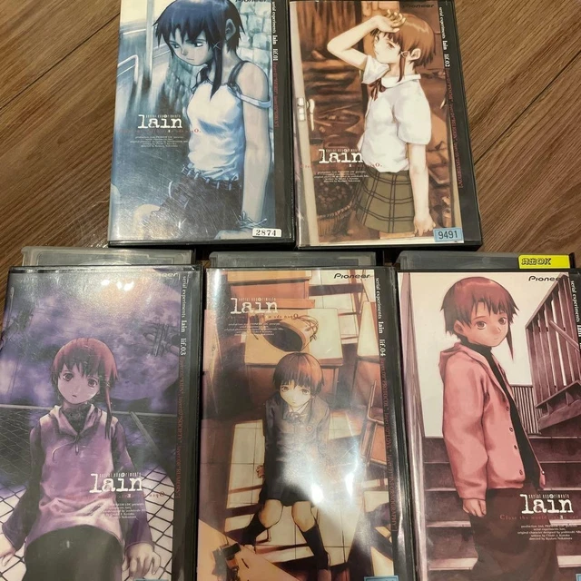 SERIAL EXPERIMENTS LAIN VHS Complete Set 5 Volumes Pioneer Japanese ...