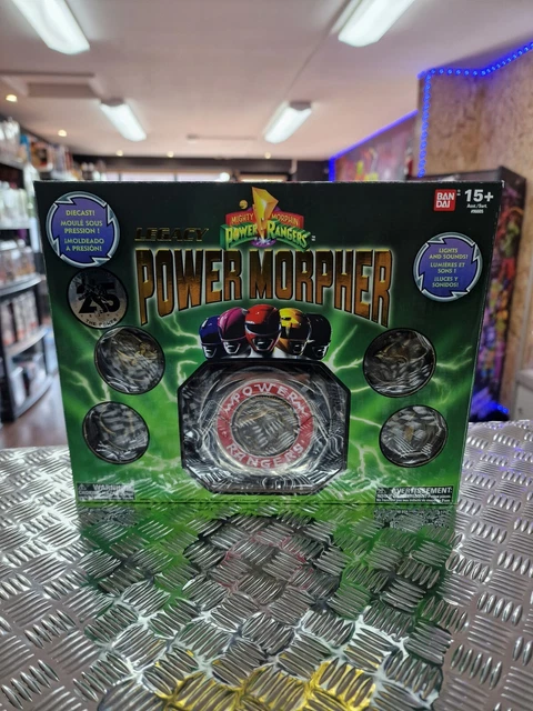BANDAI MIGHTY MORPHIN POWER RANGERS Legacy Power Morpher 20th Ann. £179 ...