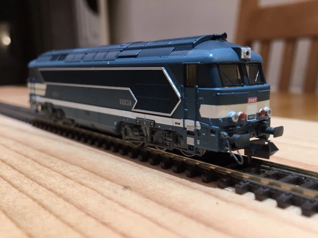 LOCOMOTIVE DIESEL SNCF A1A-A1A 68000 - Mabar - échelle N 1:160 Echelle ...