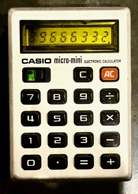 VINTAGE 1970S CASIO-MICRO Mini W/ Original Clamshell Case Mint ...