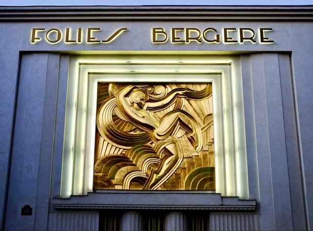 RARE BAS RELIEF art deco folies bergère look bronze doré 1930 Maurice ...